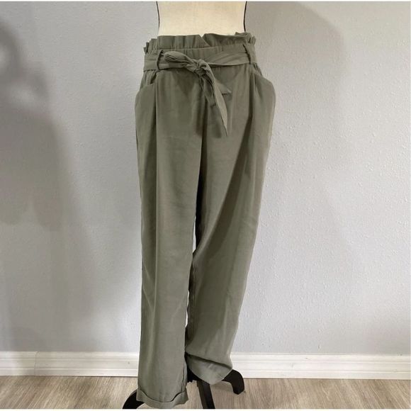 Zara | Pants & Jumpsuits | Zaratrf Trafaluc Collection Paperbag Trouser ...